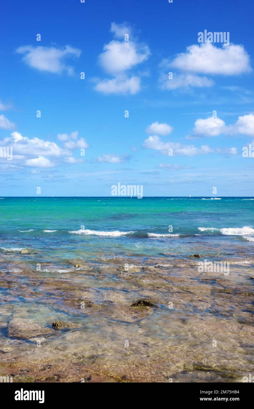Rocks turquoise water beach in hi-res stock photography and images - Alamy