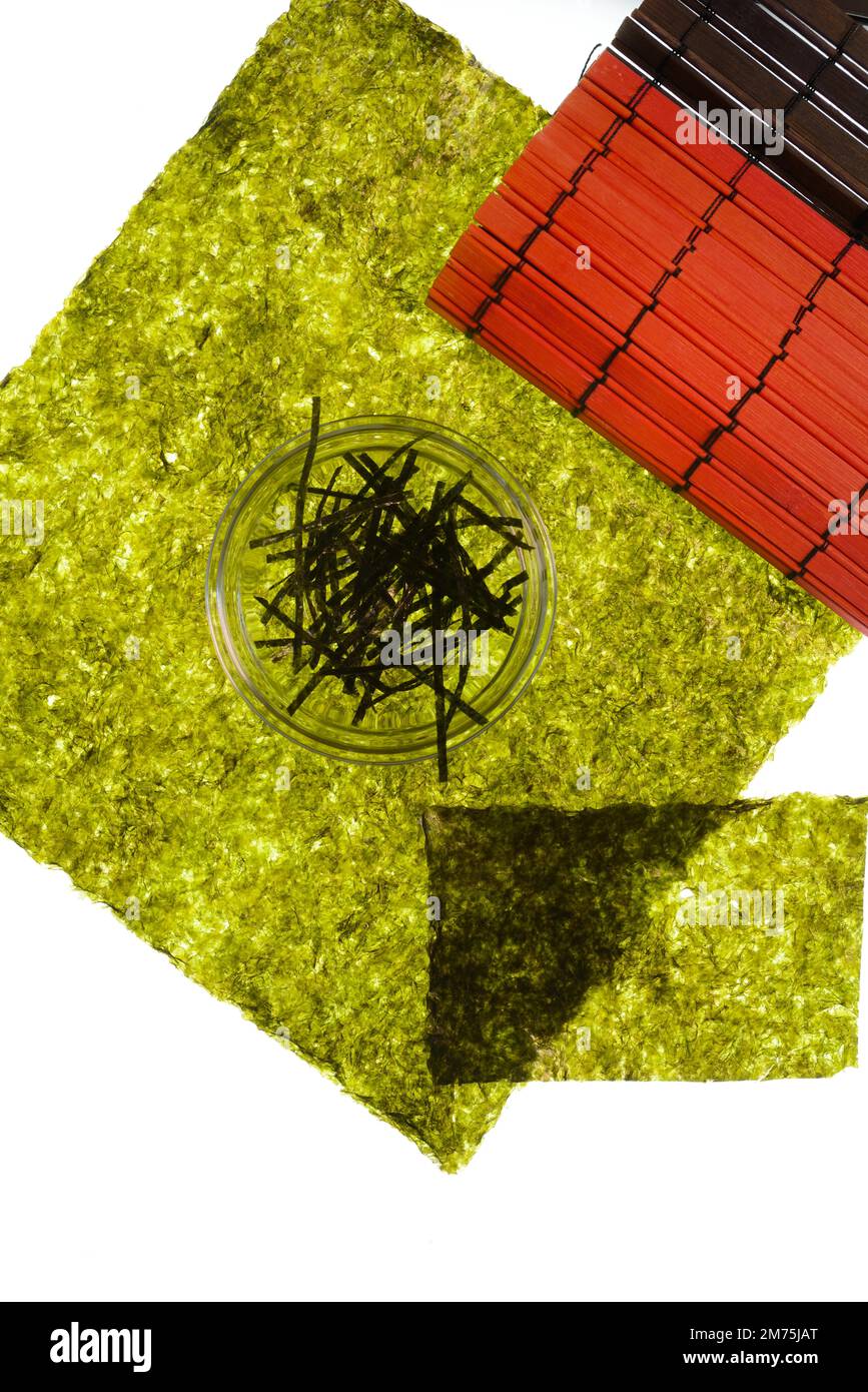 Nori, dried paper-like leaves made from seaweed, Japan Stock Photo - Alamy
