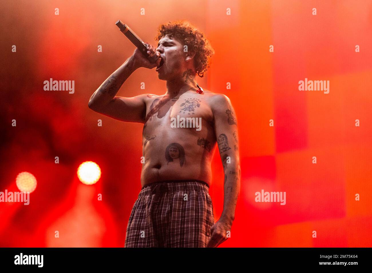 Slowthai 2022 hi-res stock photography and images - Alamy