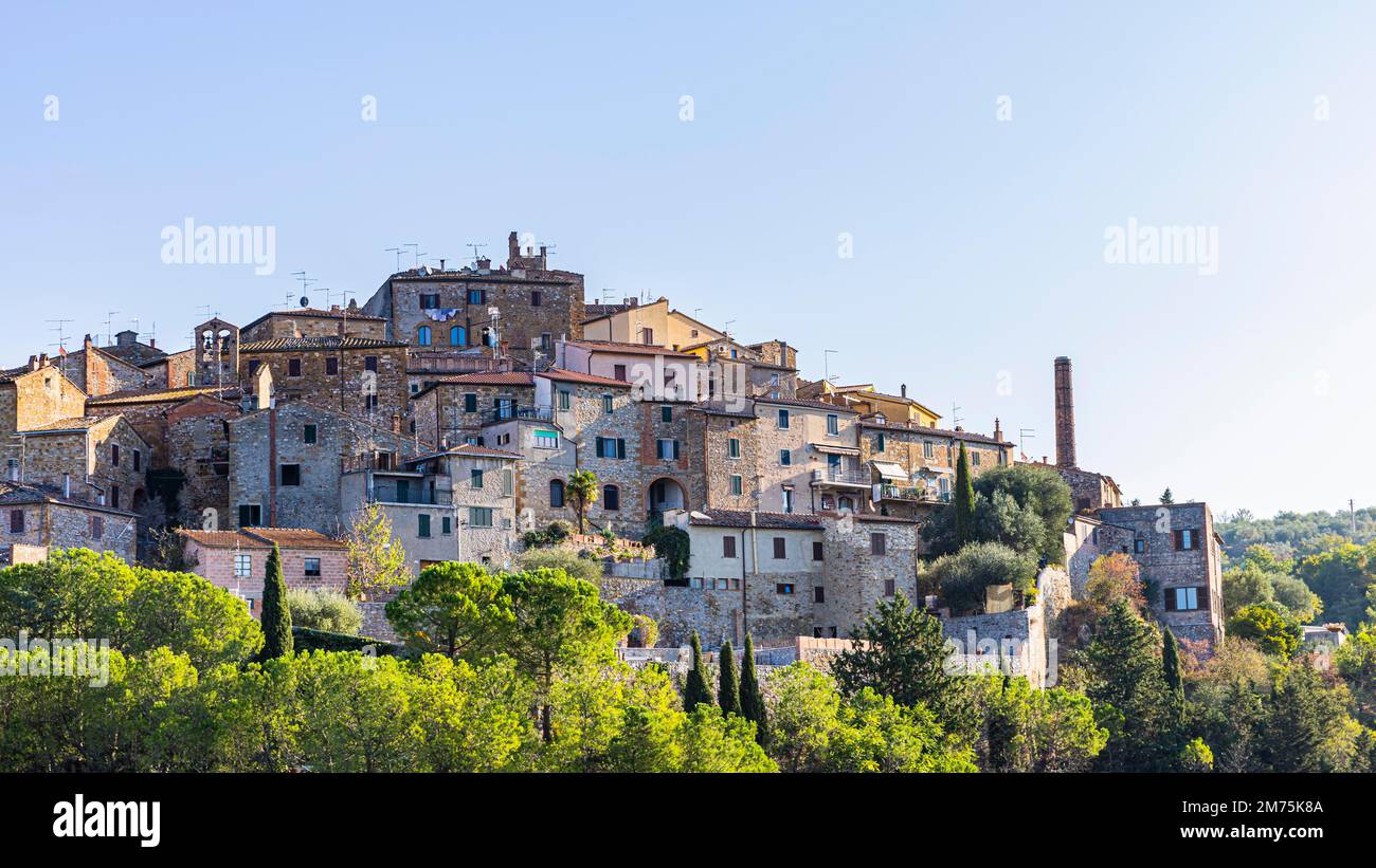 The village of petroio hi-res stock photography and images - Alamy