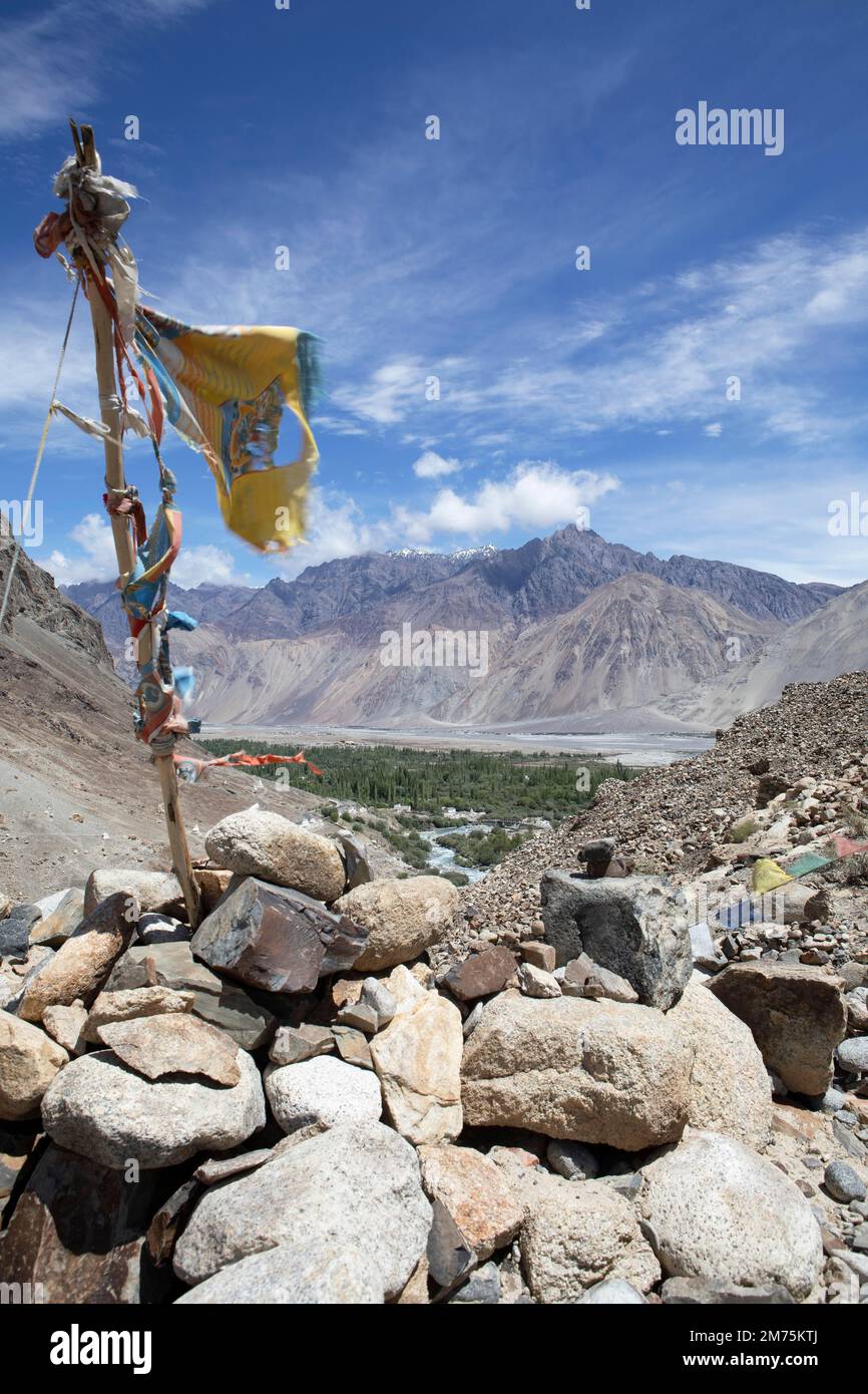 Nubra Valley with the Hunder River, prayer flag in front, Leh District ...