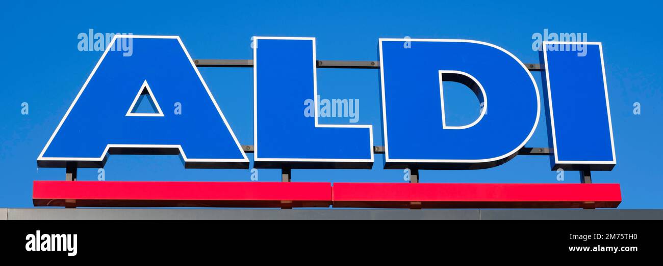 Aldi nord sign hi-res stock photography and images - Alamy