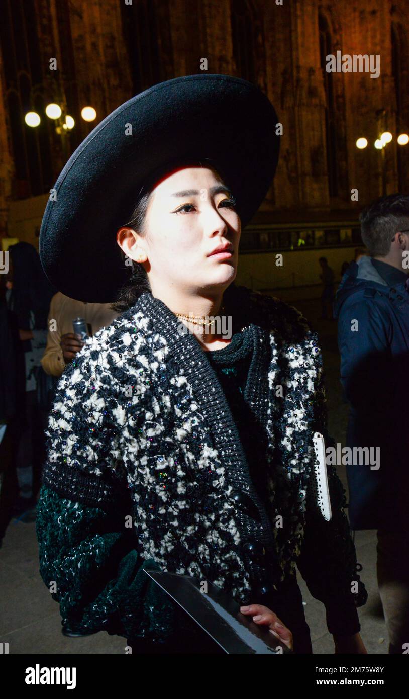02-22-2014 Milan, Italy. A beautiful fashionista of Chinese ...
