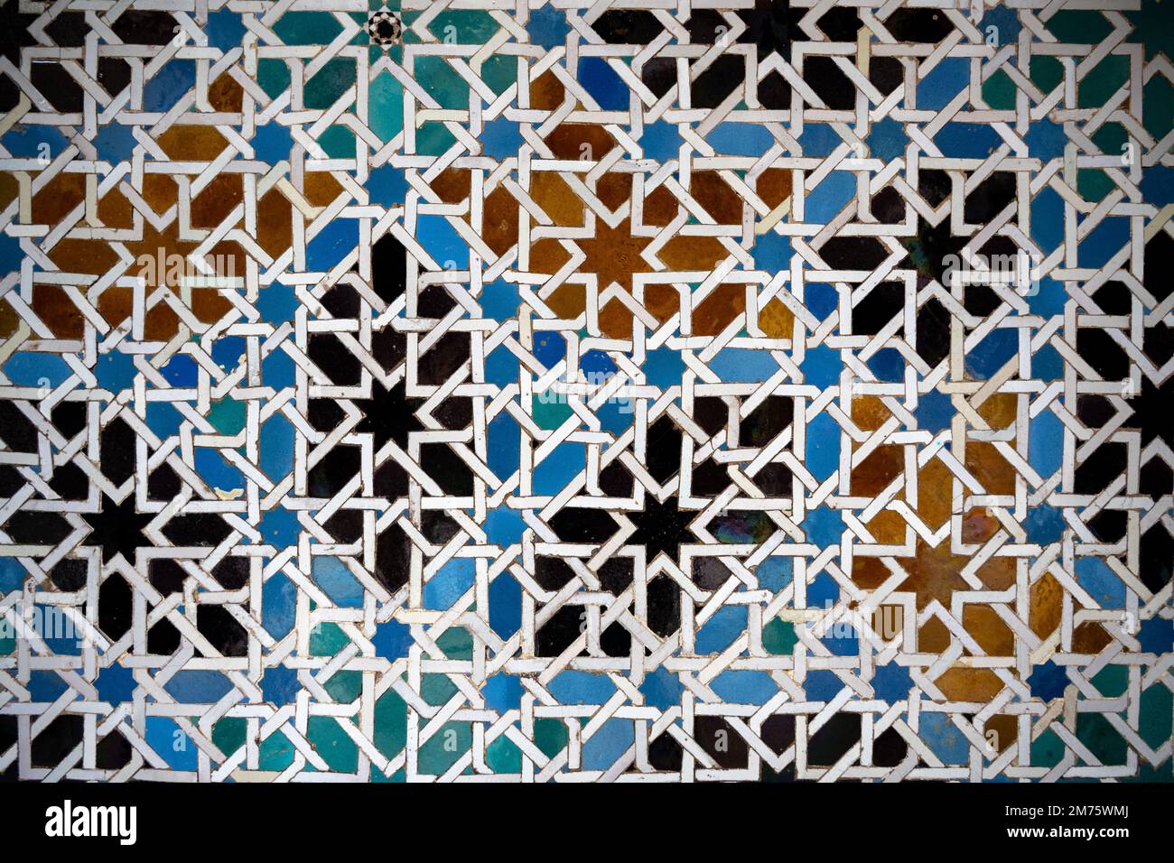 Tiles tile moorish hi-res stock photography and images - Alamy