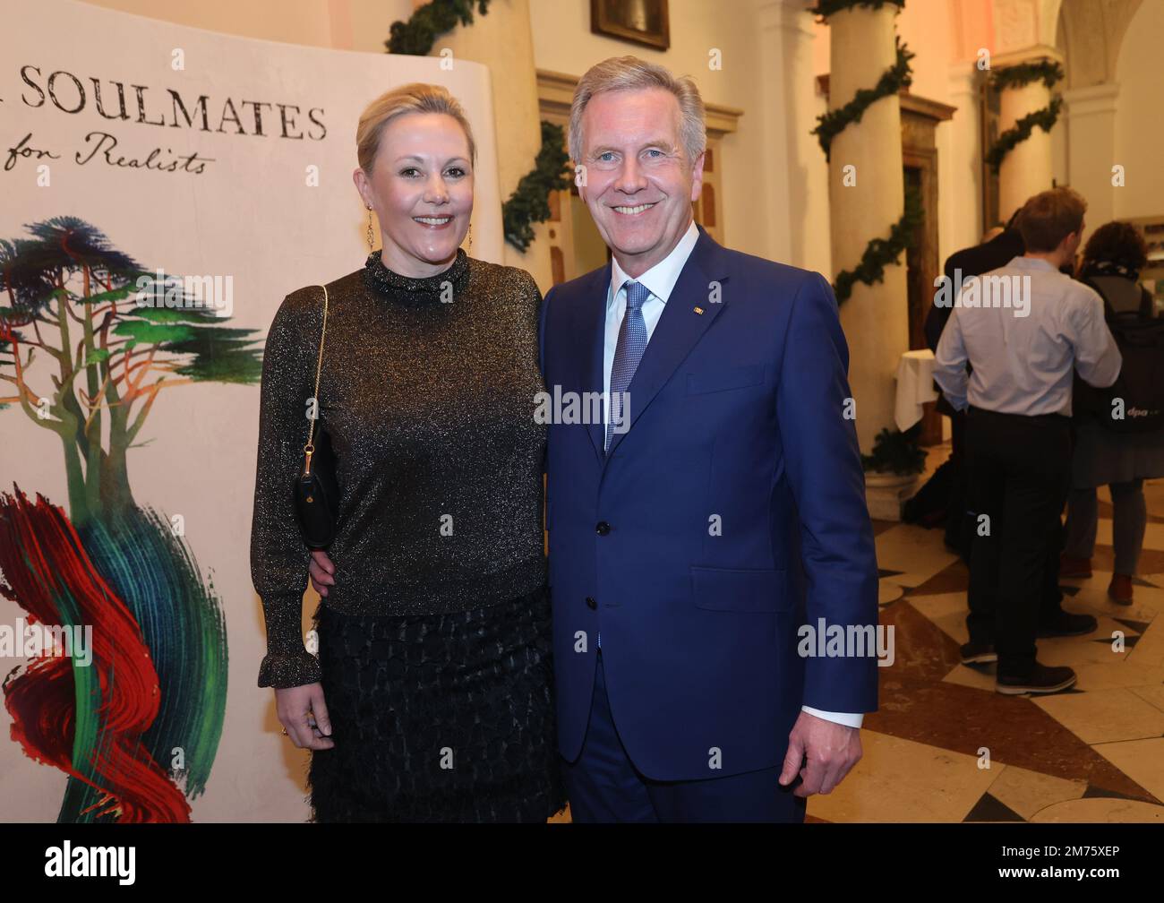 Munich, Germany. 07th Jan, 2023. Christian Wulff (CDU, r), former ...