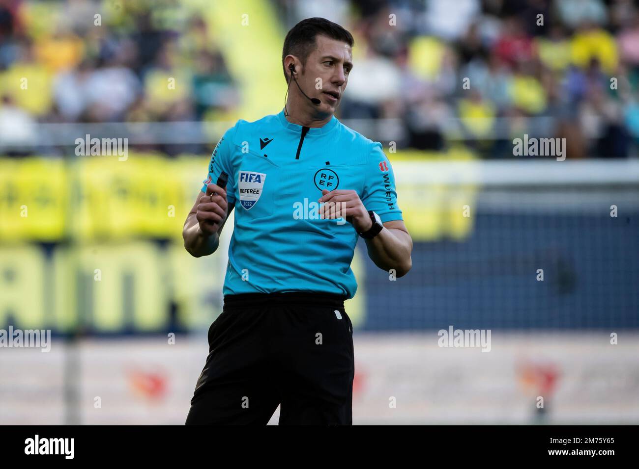 Referee cesar soto grado hi-res stock photography and images - Alamy