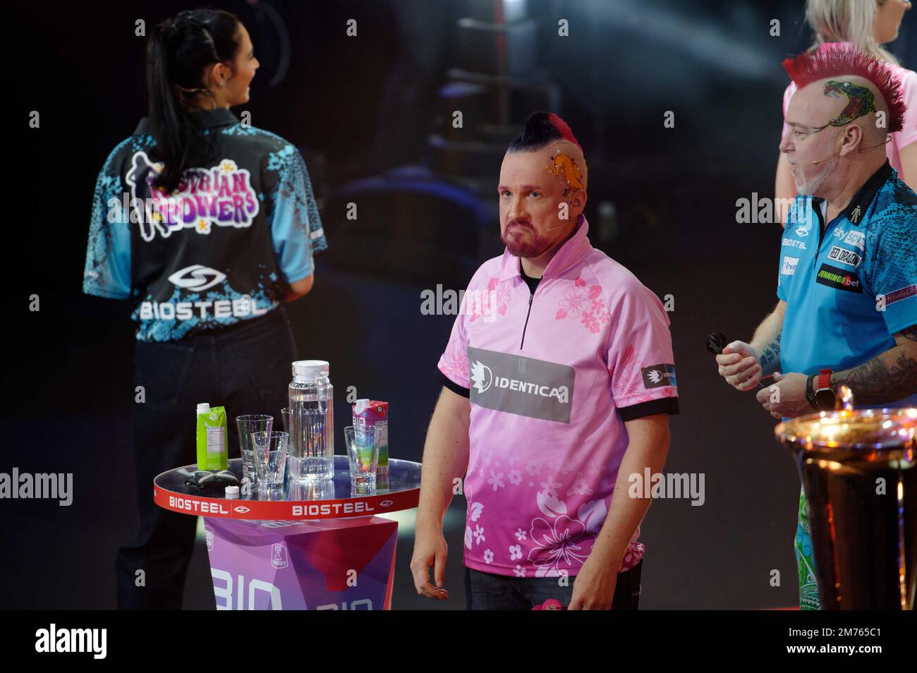 Duesseldorf, Germany. 07th Jan, 2023. Presenters Amira and Oliver ...