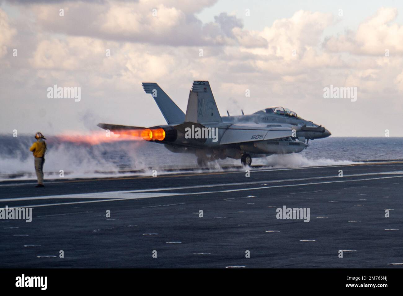 230106-N-DU622-1272 PHILIPPINE SEA (Jan. 6, 2023) An E/A-18G Growler ...