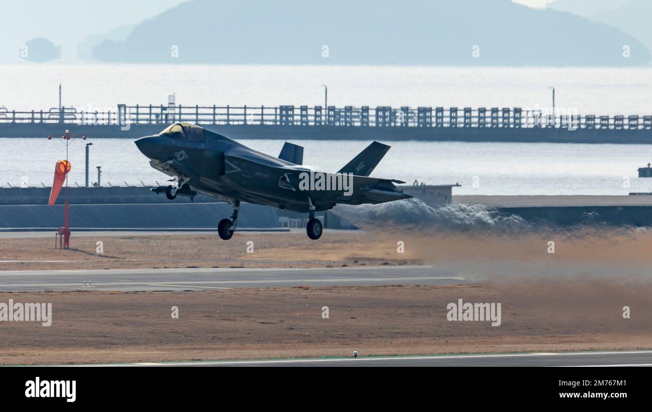 A U.S. Marine Corps F-35B Lightning II aircraft with Marine Fighter ...