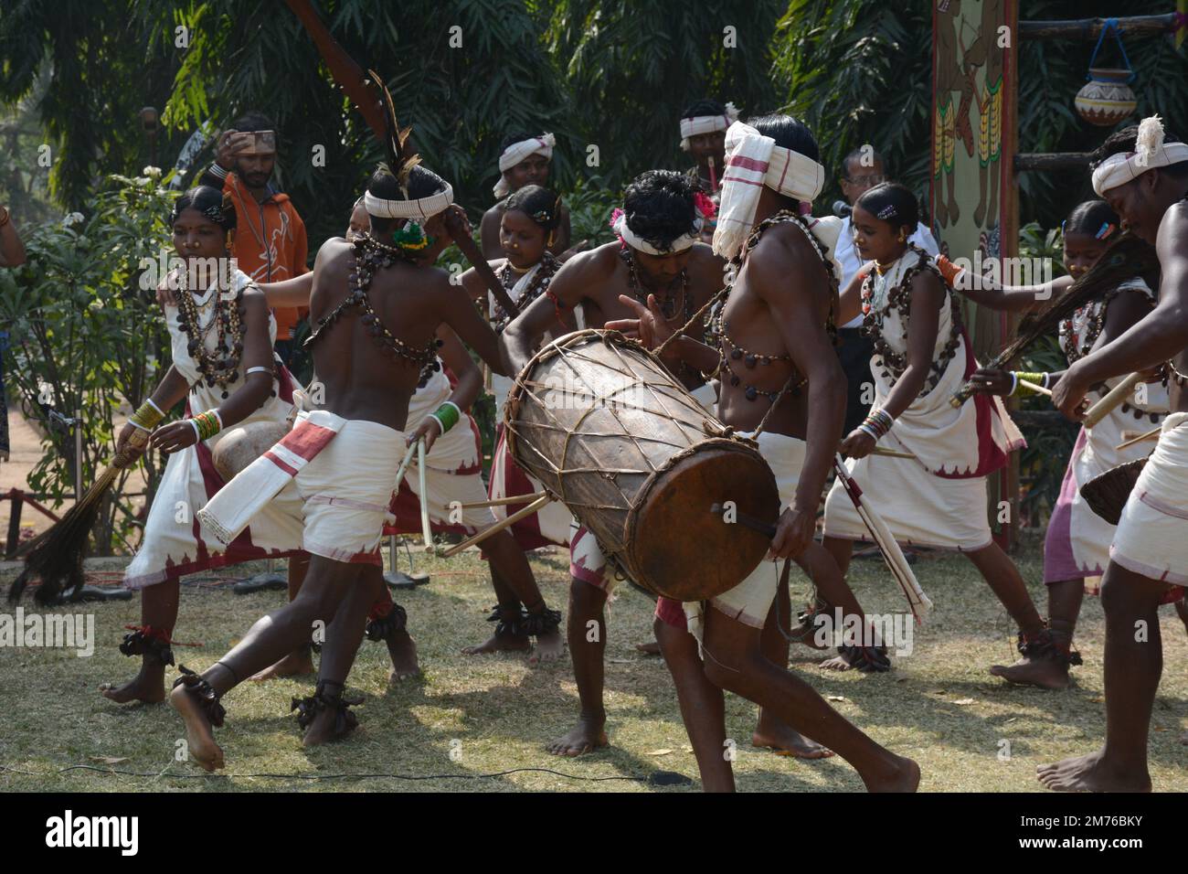 The Duruwa, Dhurwa, or Dharua is a tribal group found in the Indian ...
