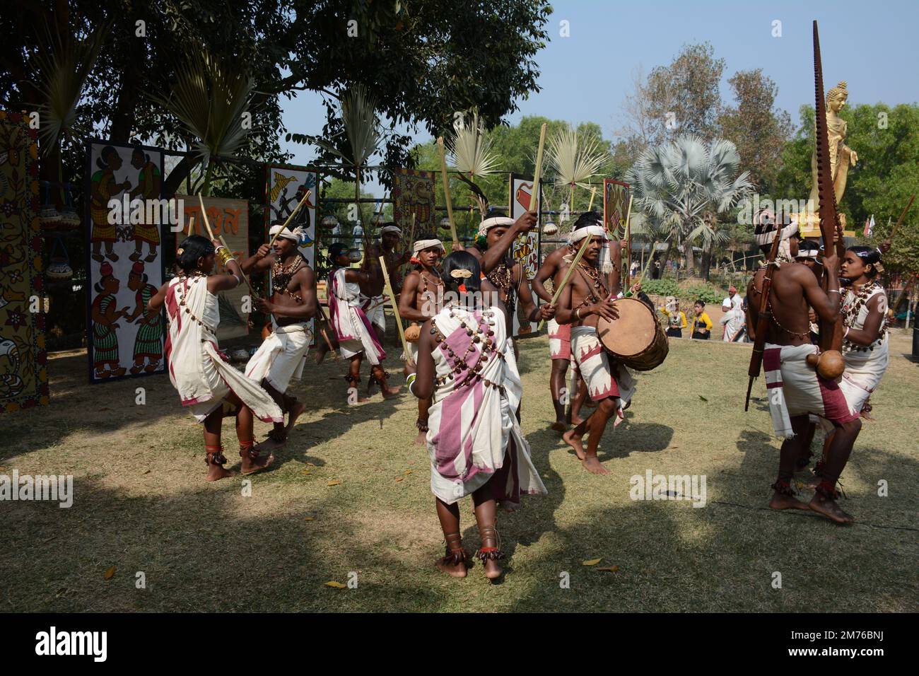The Duruwa, Dhurwa, or Dharua is a tribal group found in the Indian ...