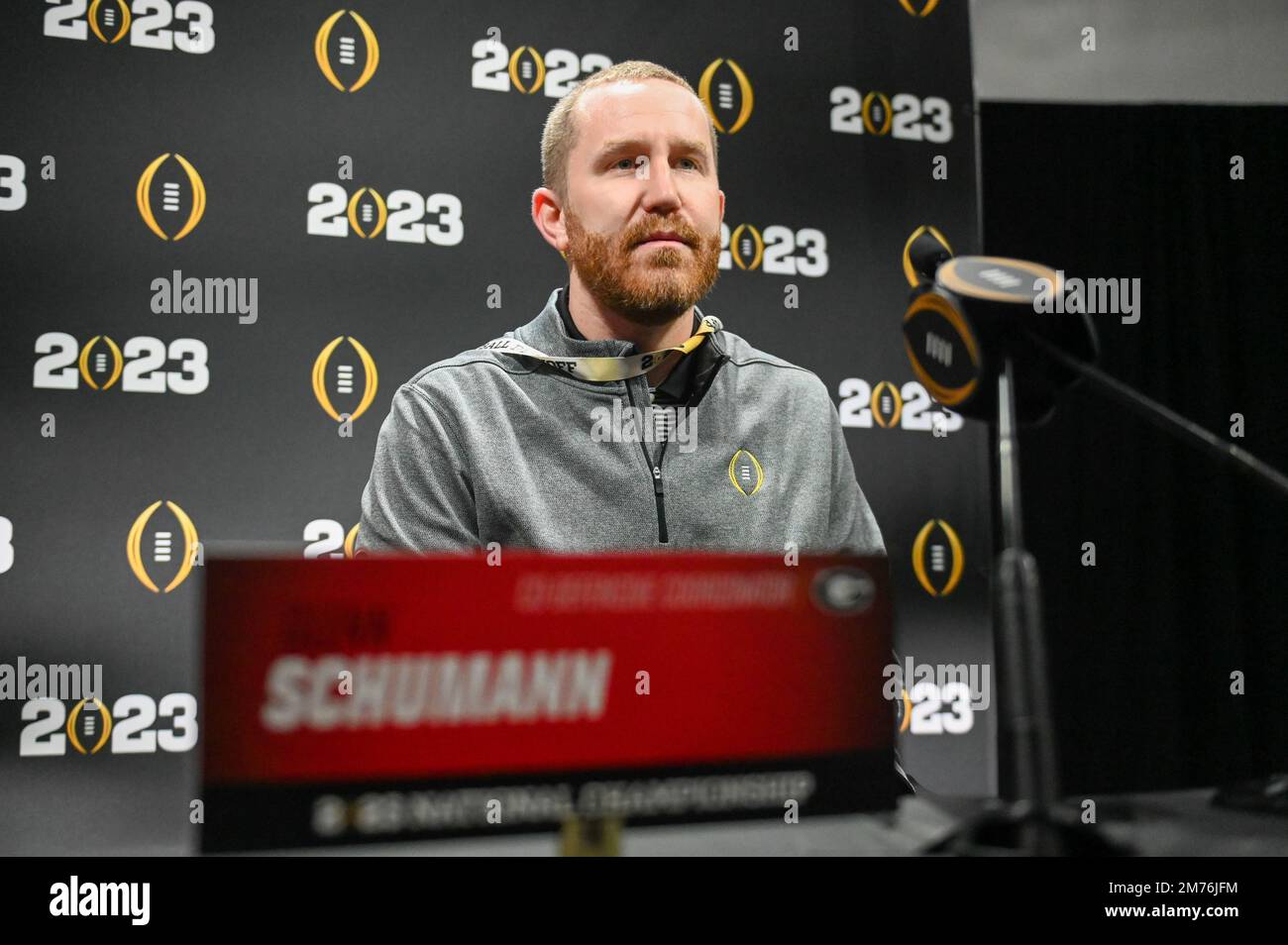 Georgia co-defensive coordinator Glenn Schumann during National ...