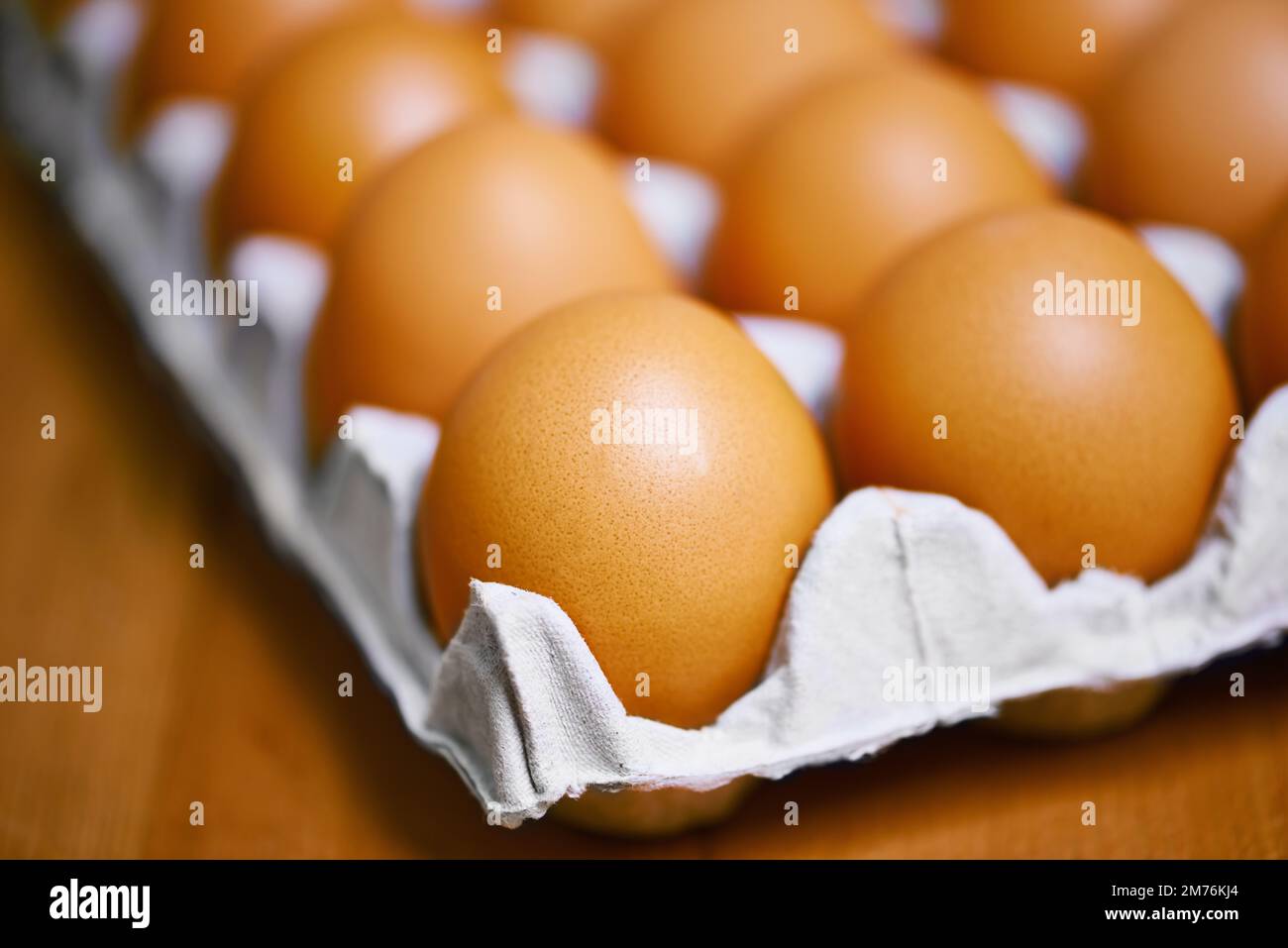 Green carton organic eggs hi-res stock photography and images - Alamy