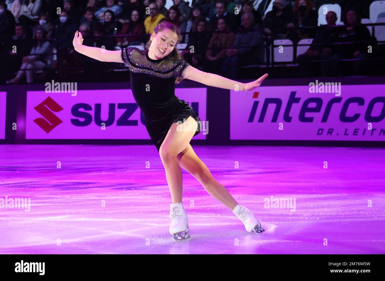 Yasmine Yamada during the ice skating exhibition "Bol On Ice, world ...