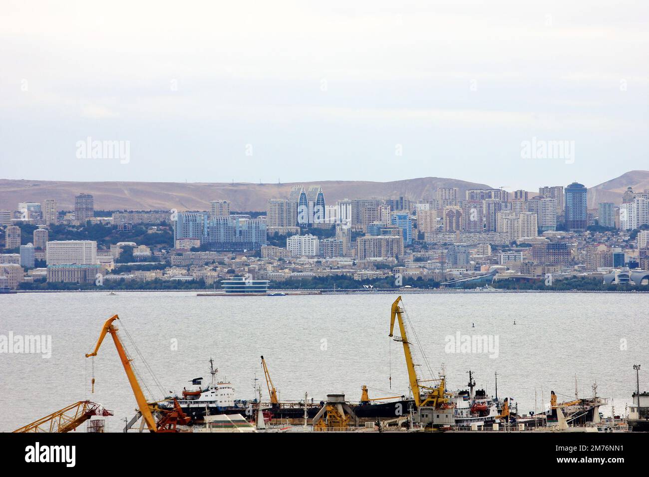 Beautiful port city of Baku with mountains. Azerbaijan Stock Photo - Alamy