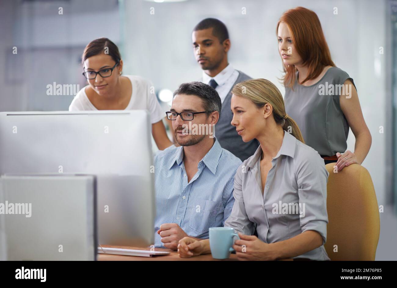 Teamwork gets job done hi-res stock photography and images - Alamy
