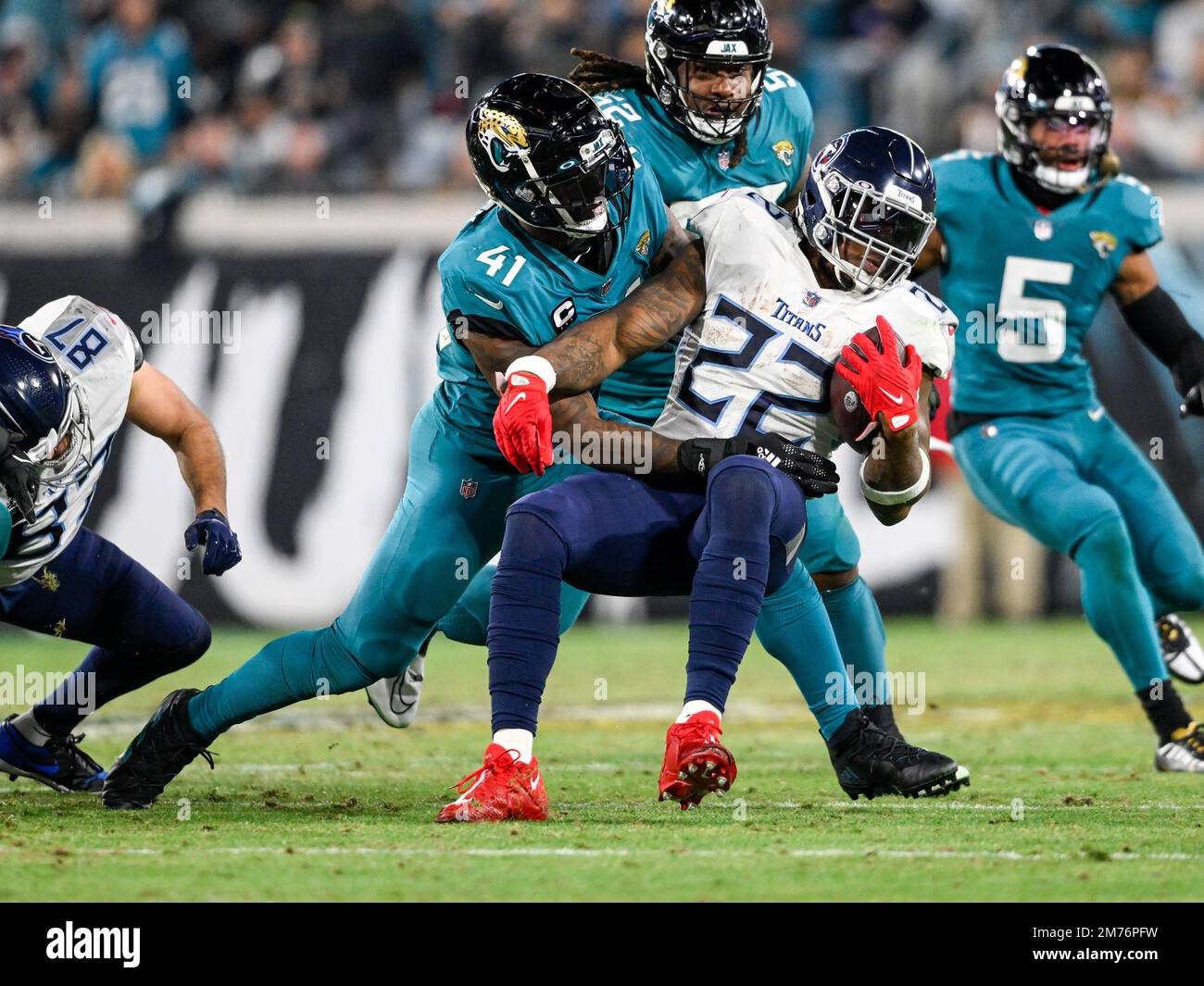 Jacksonville, FL, USA. 7th Jan, 2023. Tennessee Titans running back ...