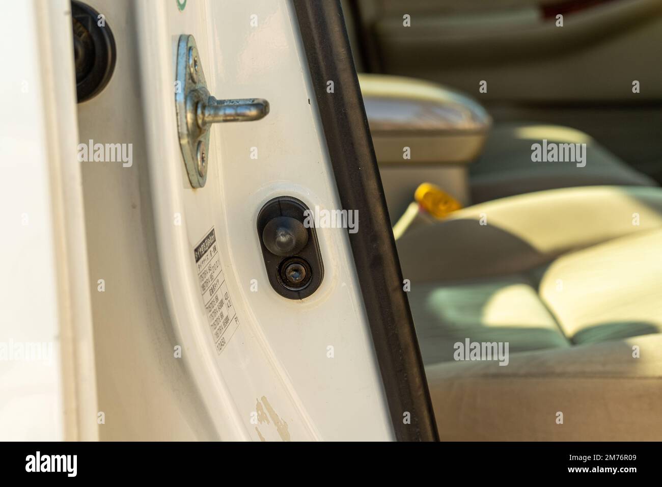 Car door hinge hi-res stock photography and images - Alamy