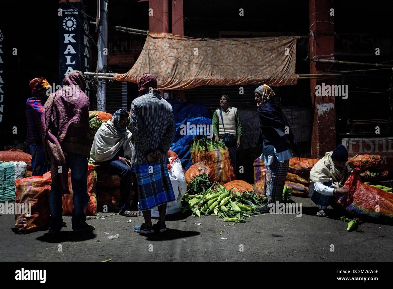 Price of corn hi-res stock photography and images - Alamy