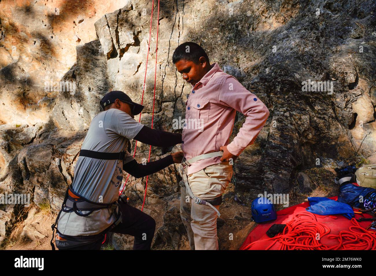 Kathmandu, Nepal. 07th Jan, 2023. Visually impaired persons get ready ...