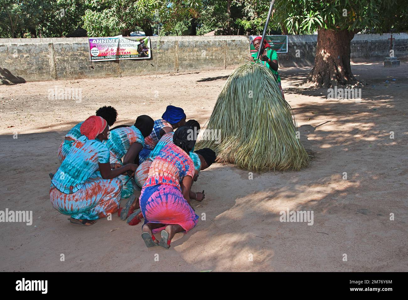 Kumpo dance with masks in Senegal, West Africa Stock Photo - Alamy