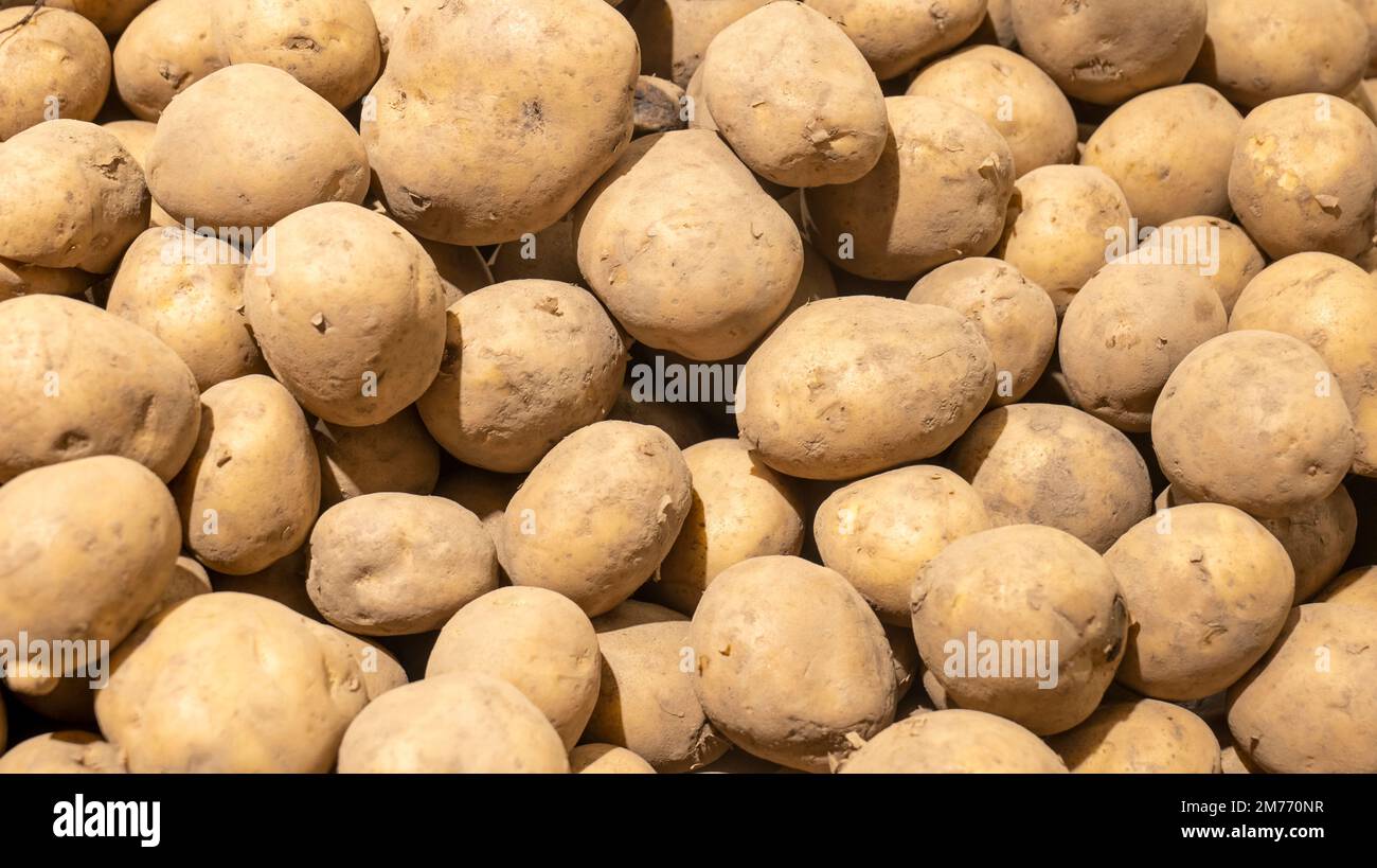 potato background in the market Stock Photo - Alamy