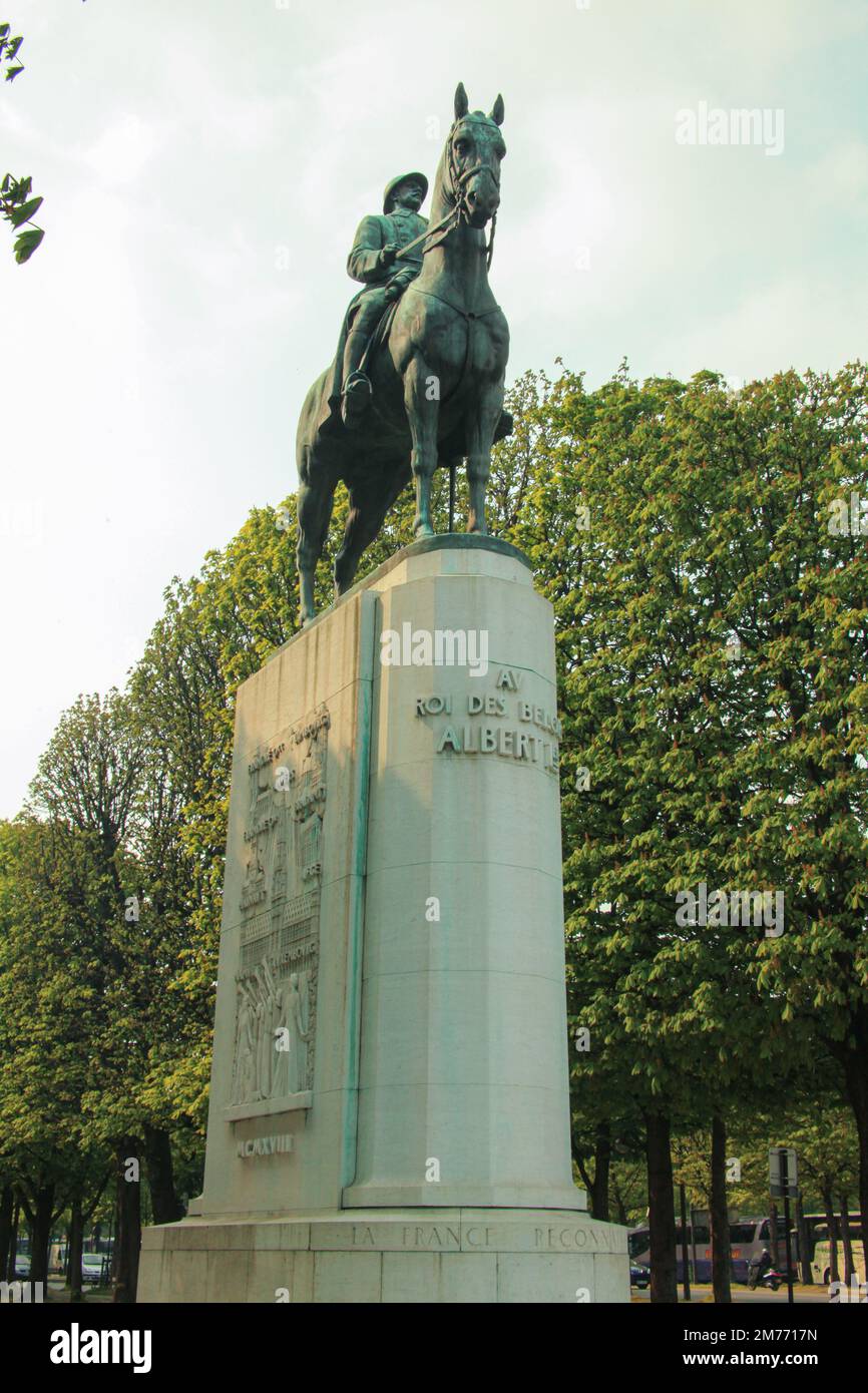 A vertical shot of the equestrian statue of Albert I in Paris, France ...