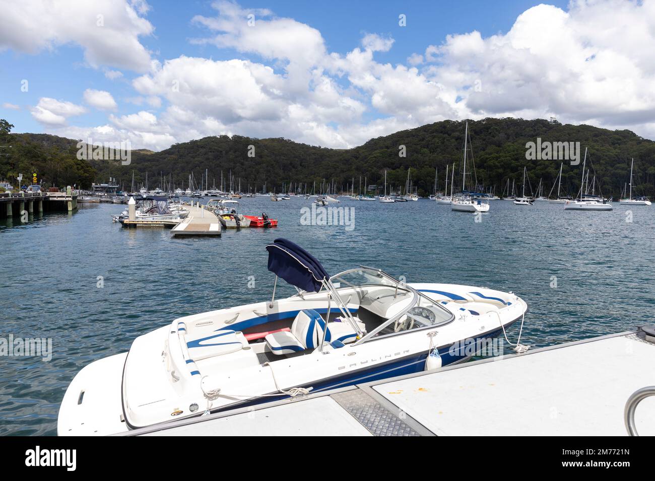 Bayliner 195 motor runabout boat bowrider tied to the wharf at Church ...