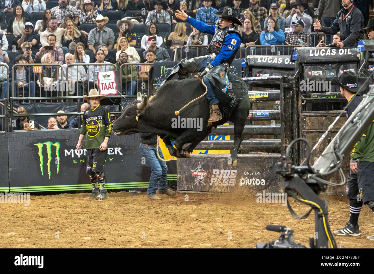 NEW YORK, NEW YORK - JANUARY 07: João Ricardo Vieira rides Big Worm ...