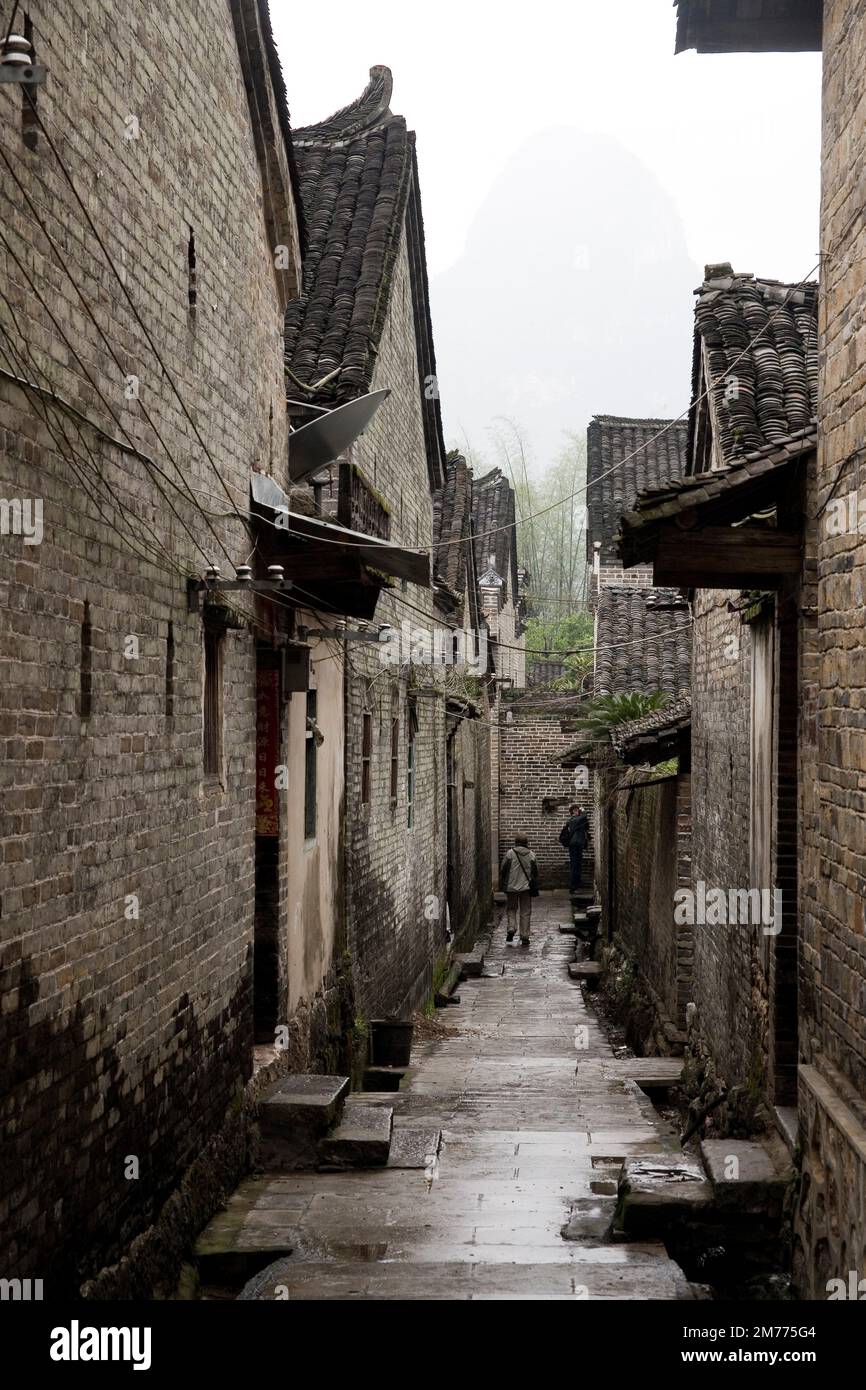 Xingping ancient town hi-res stock photography and images - Alamy