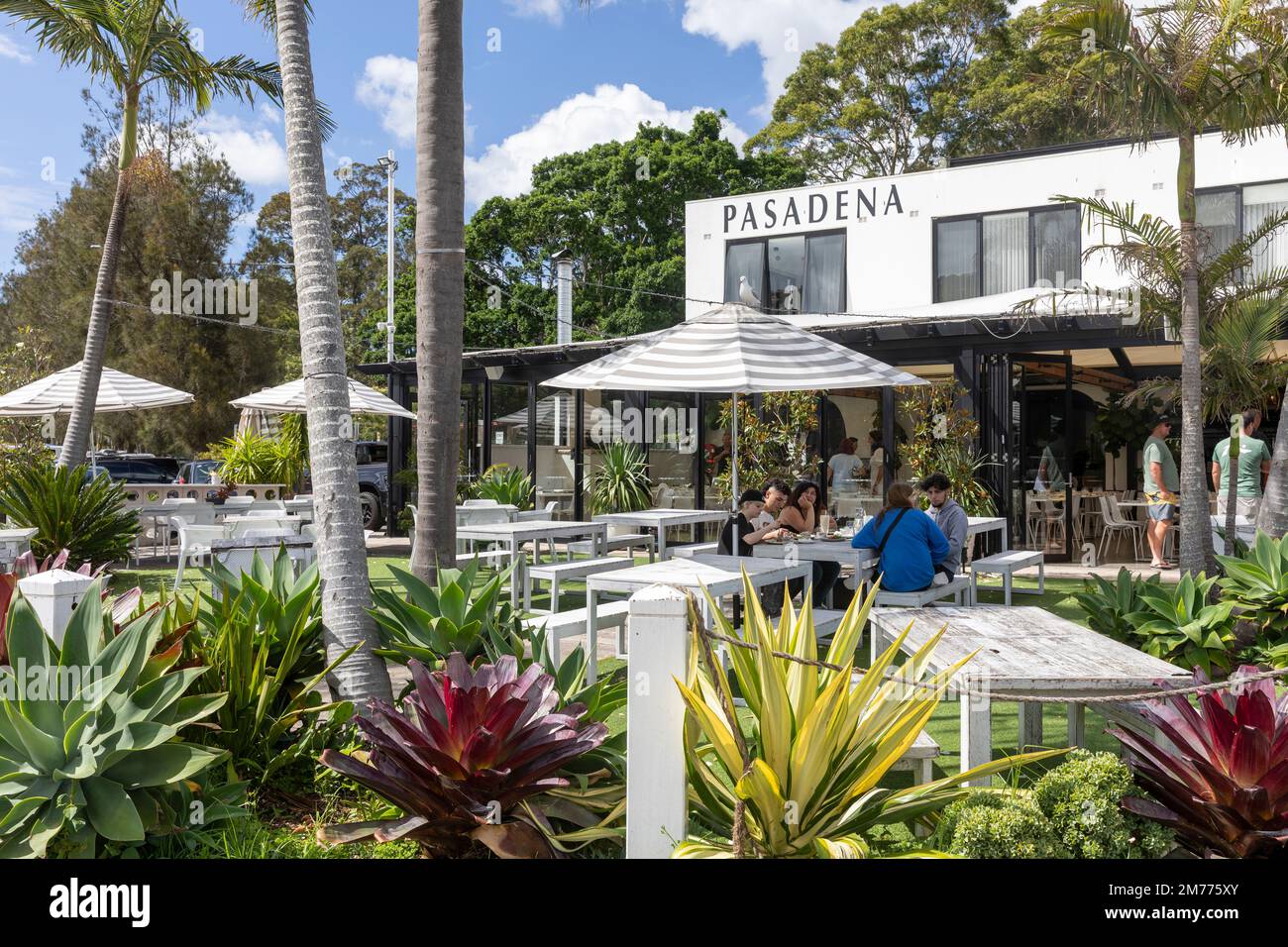 Pasadena food and hotel hi-res stock photography and images - Alamy