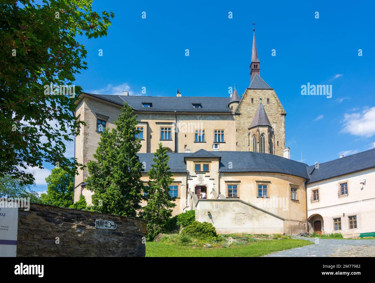Sternberk (Sternberg): Sternberk (Sternberg) Castle in , Olomoucky, Olomouc Region, Olmützer ...