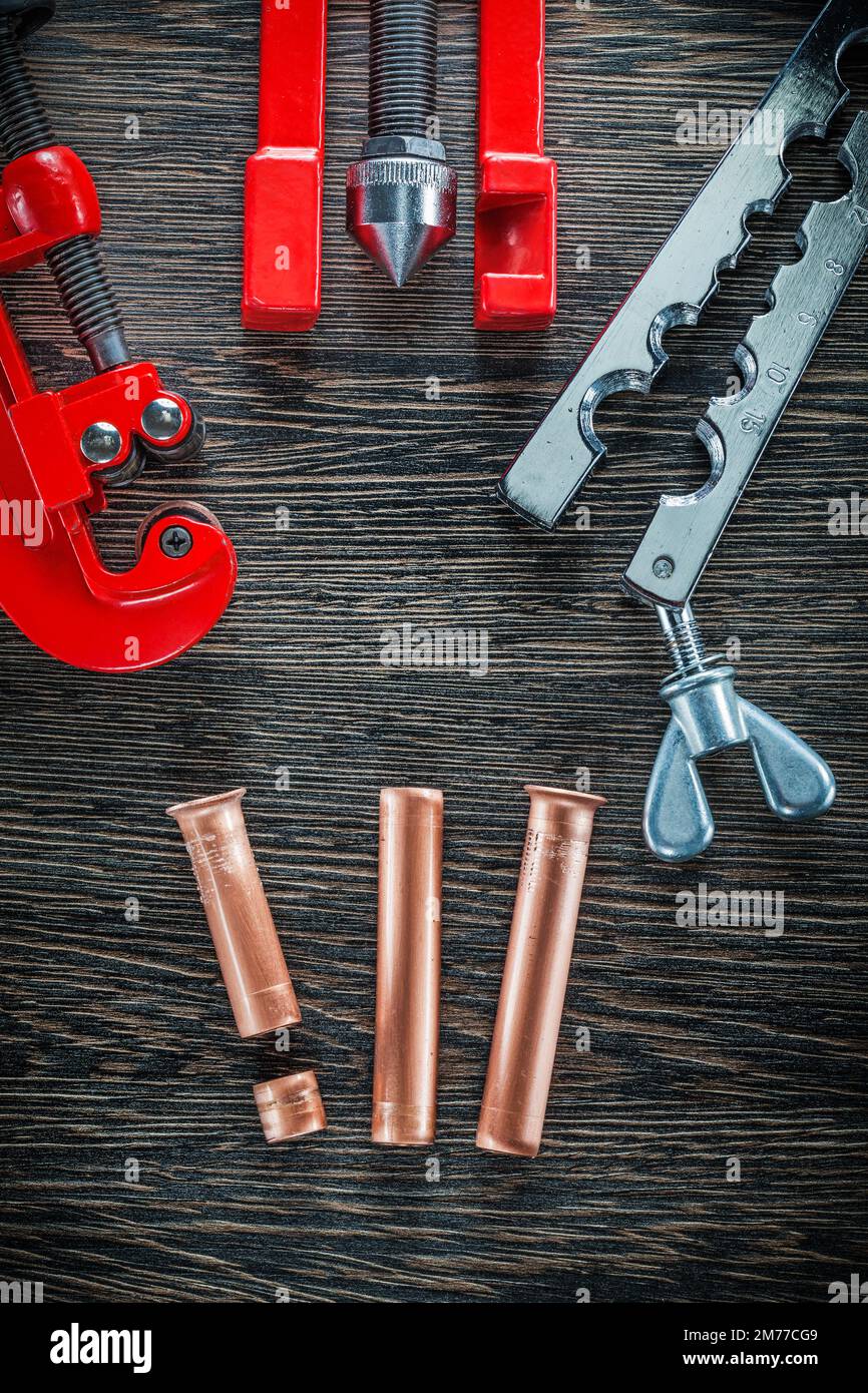 Swaging tool hi-res stock photography and images - Alamy