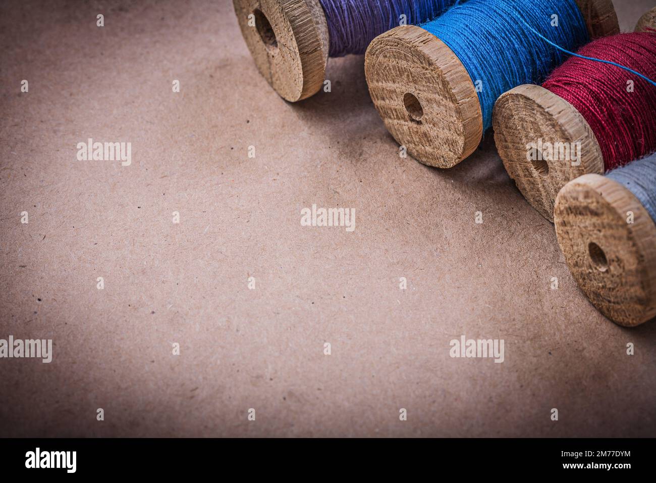 Vintage set of threads hi-res stock photography and images - Alamy