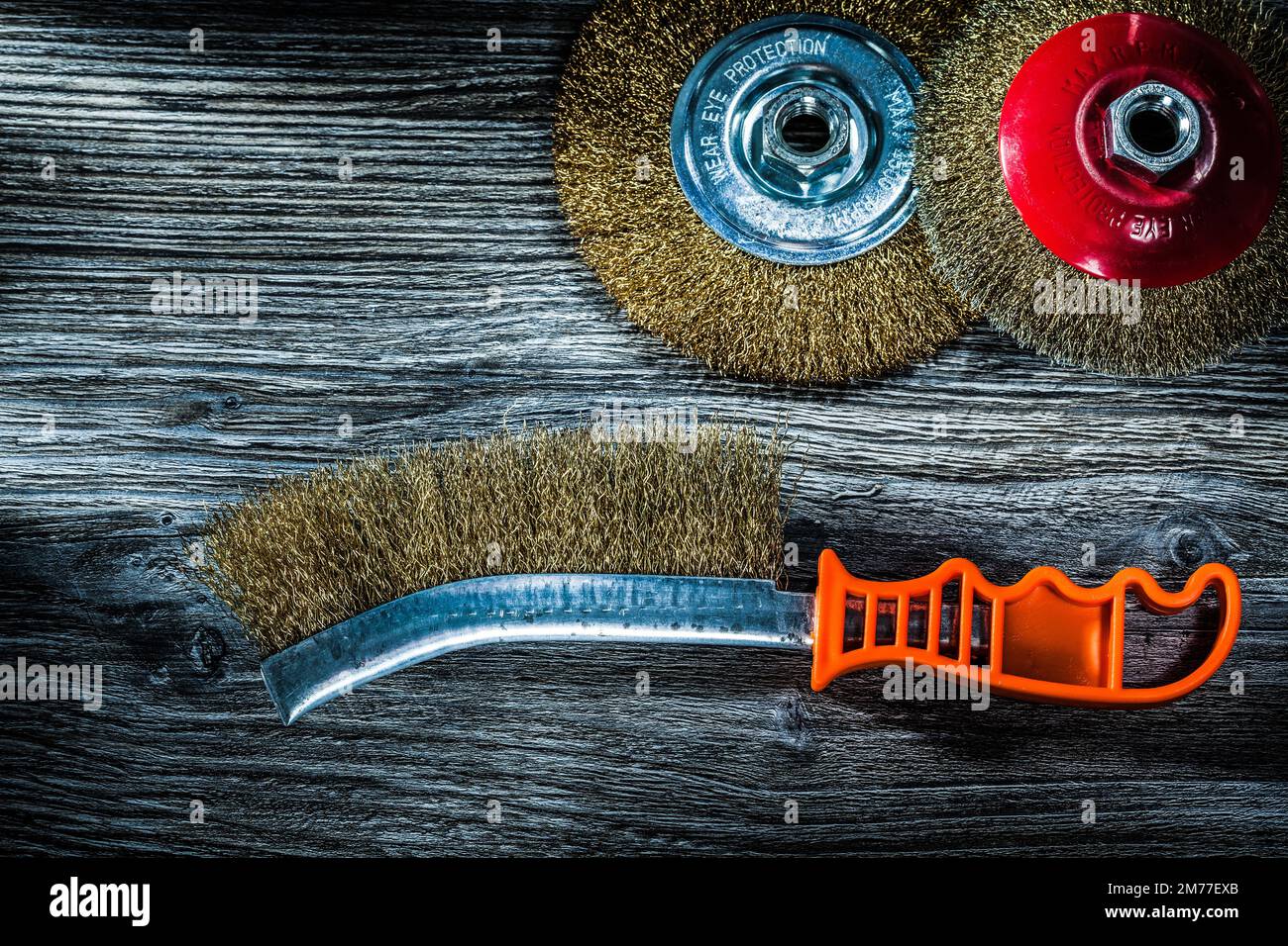 Rotary brushes hi-res stock photography and images - Alamy