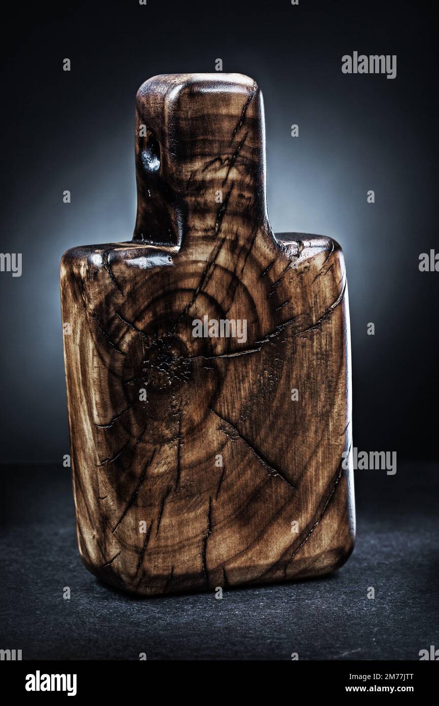 vintage wooden chopping board on gradient gray background Stock Photo ...