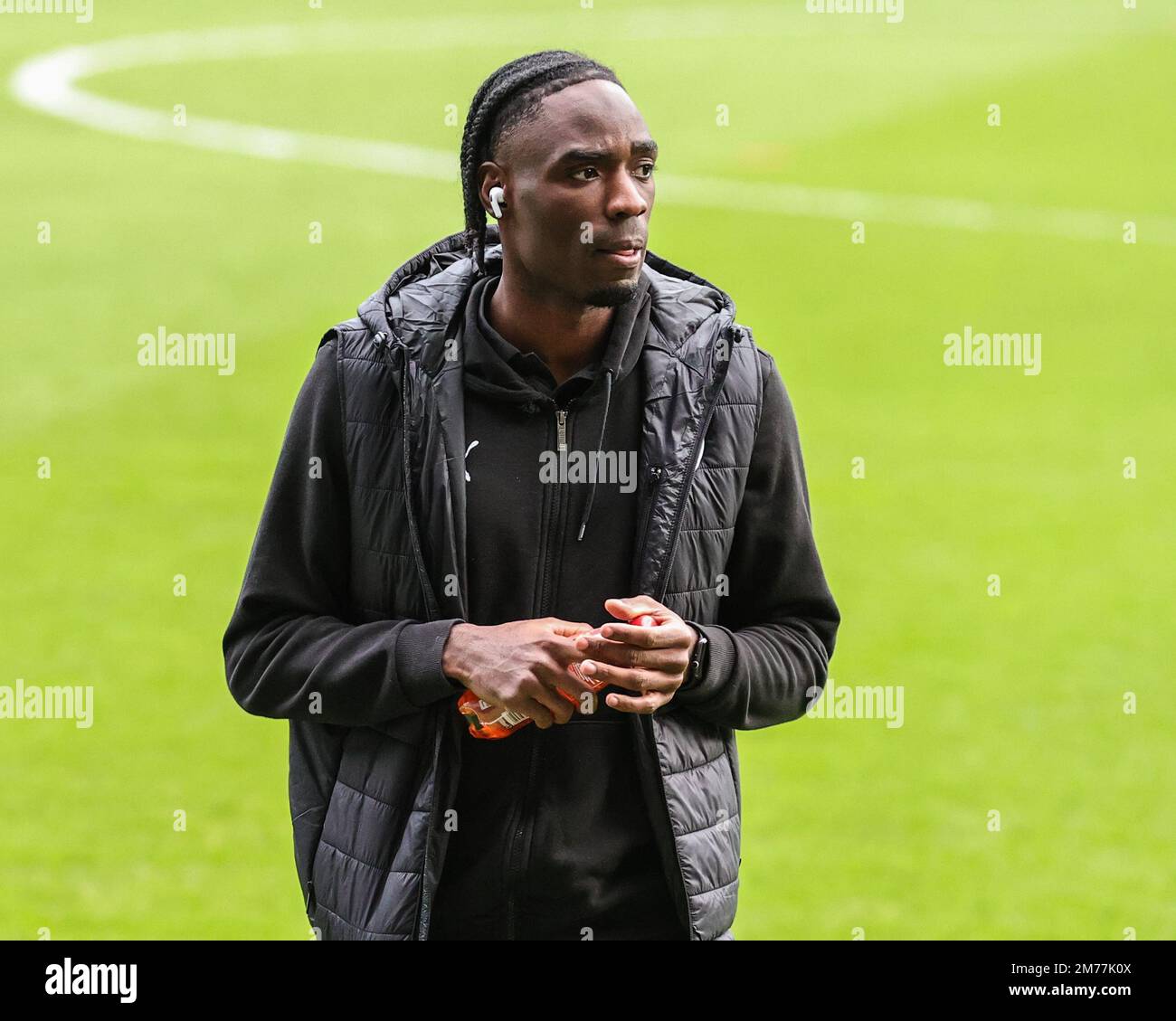Devante Cole #44 of Barnsley arrives at Pride Park during the Emirates ...