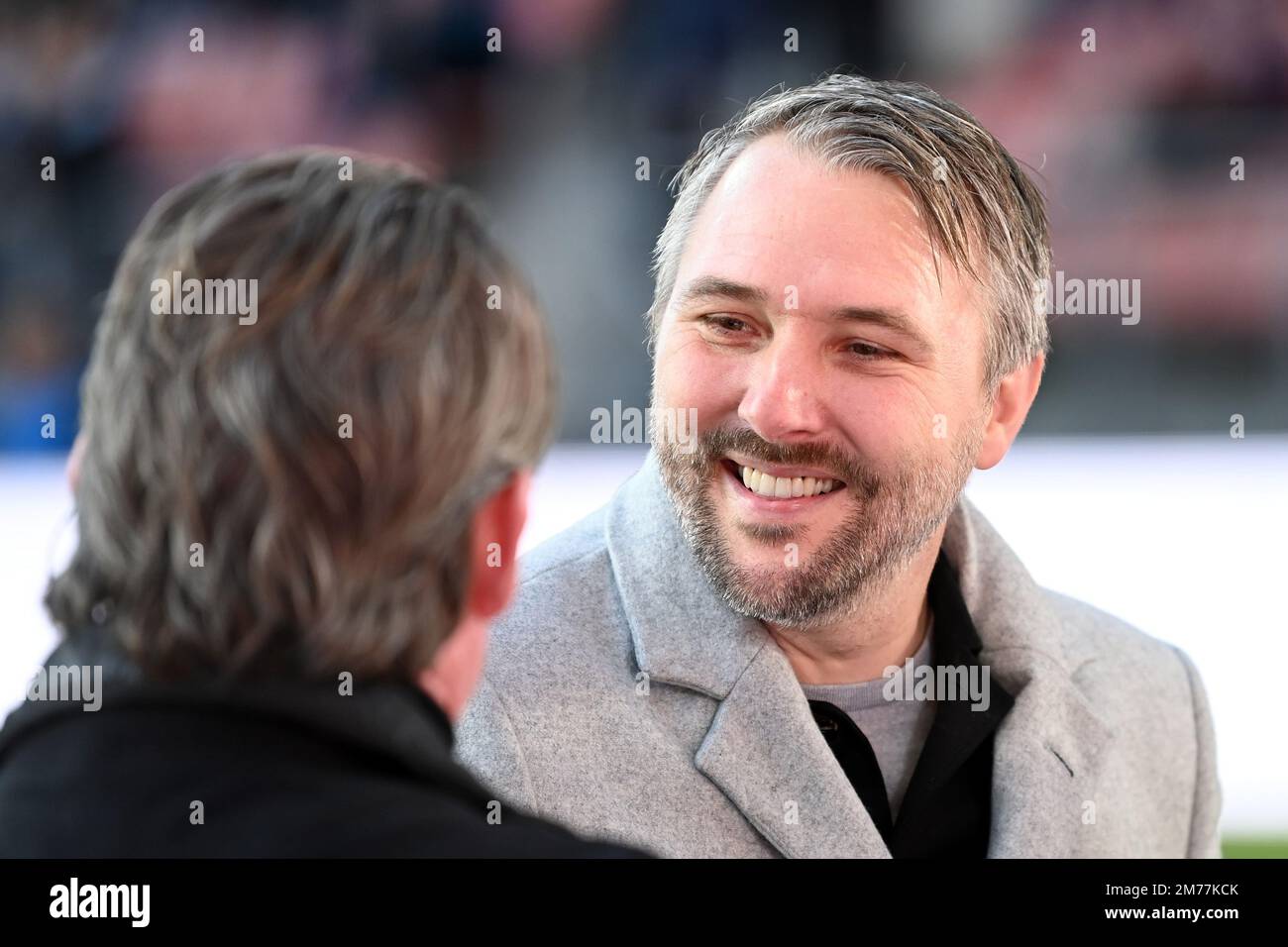 UTRECHT - ESPN reporter Mario Been and FC Utrecht coach Michael ...