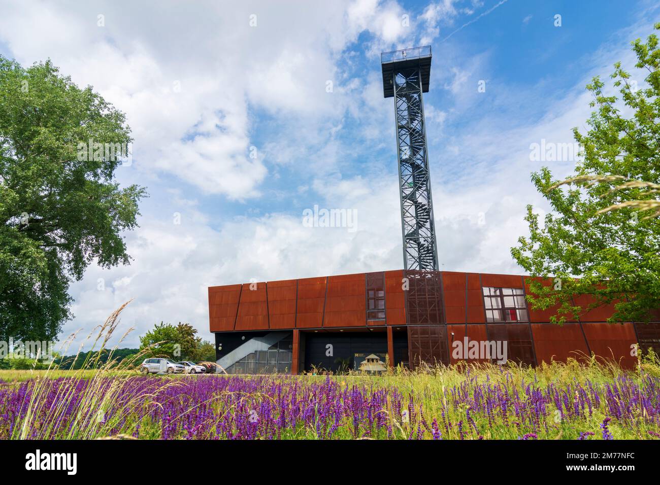 Mikulcice (Mikultschitz): Mikulcice-Valy archaeological site and museum ...