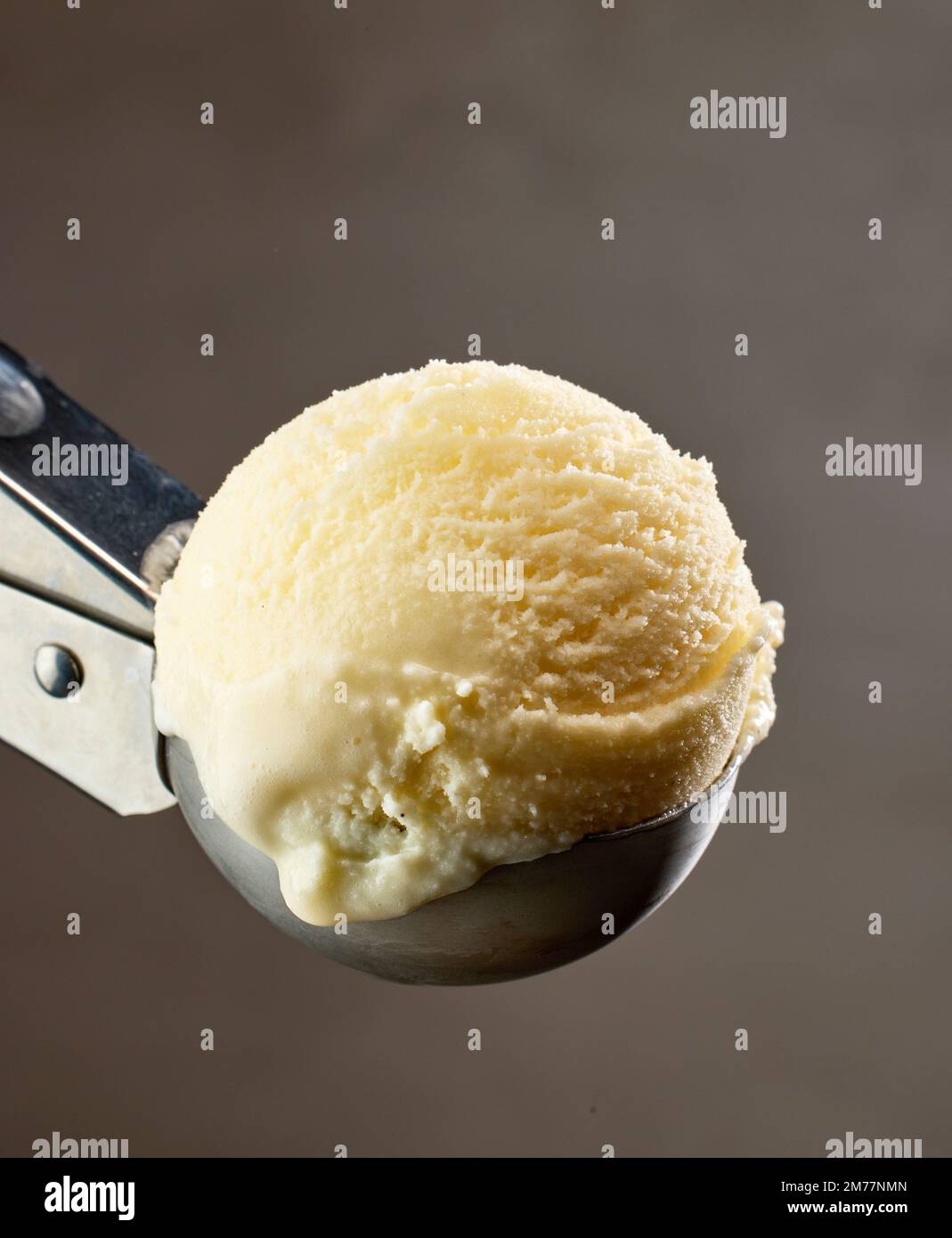 Scoop close up hi-res stock photography and images - Alamy
