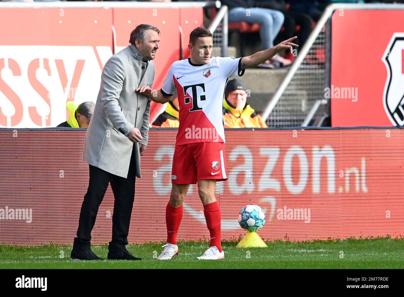 UTRECHT - (lr) FC Utrecht coach Michael Silberbauer, Jens Toornstra of FC Utrecht during the ...