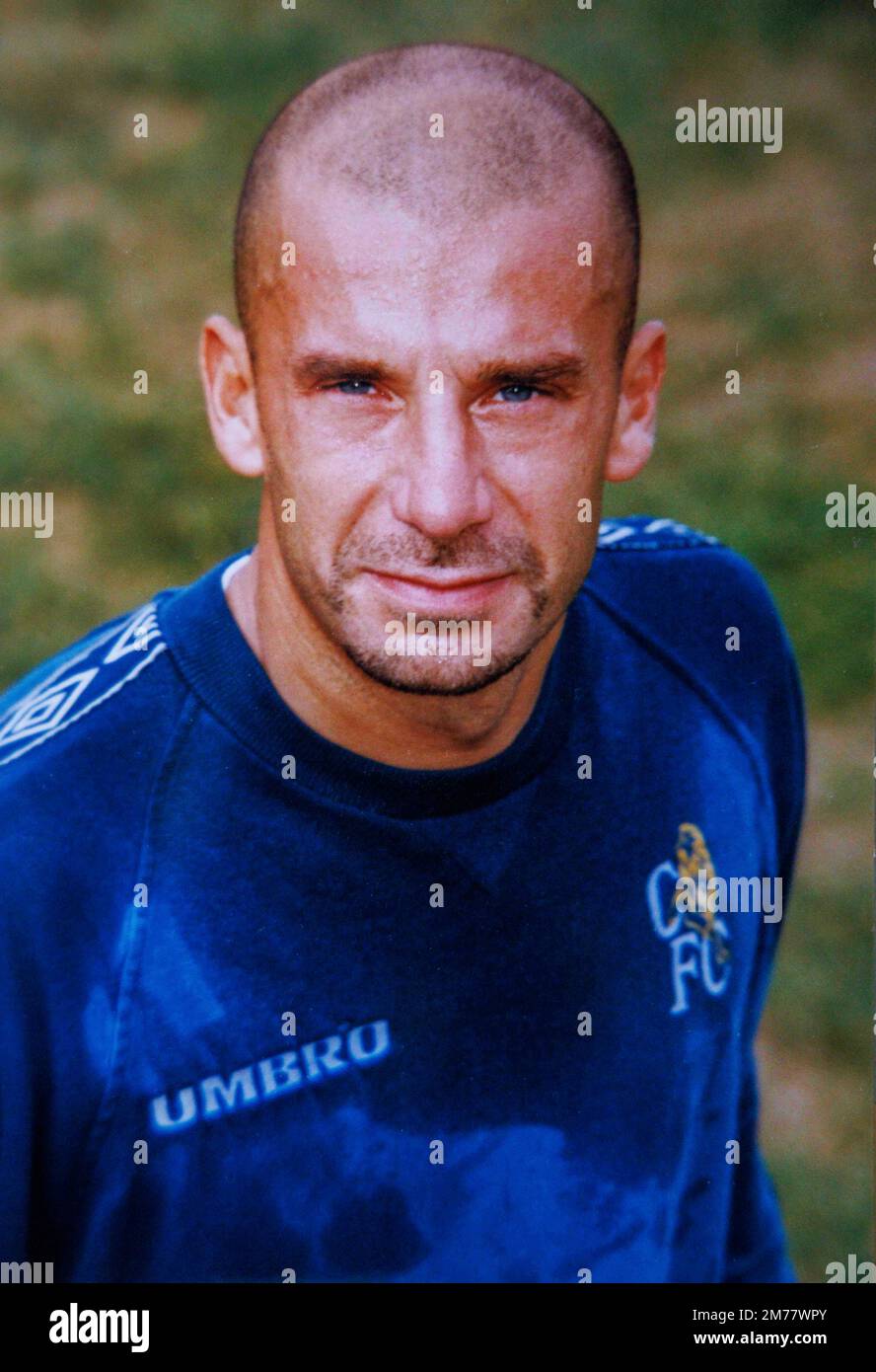 Chelsea player manager 1998 200 hi-res stock photography and images - Alamy