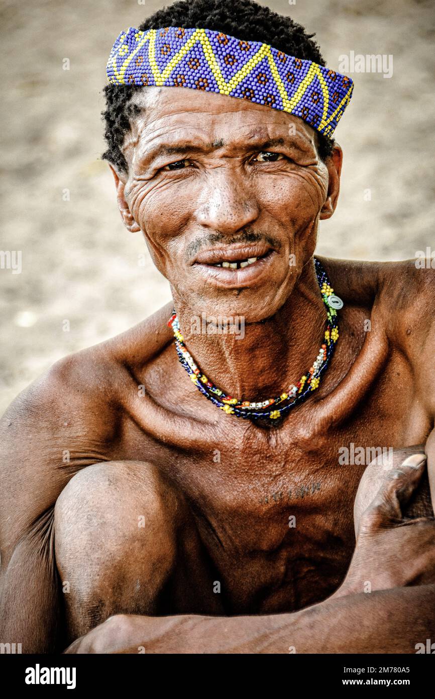 Faces of the World: Bushman of the Kalihari Stock Photo - Alamy