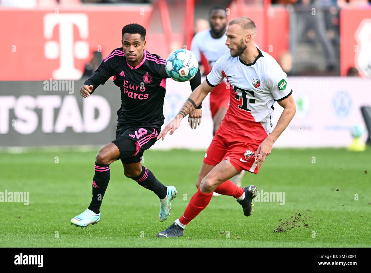 UTRECHT - (lr) Danilo of Feyenoord, Mike van der Hoorn of FC Utrecht during the Dutch premier ...