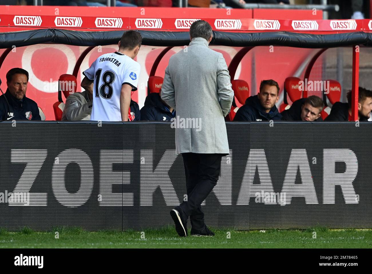 UTRECHT - (lr) Jens Toornstra of FC Utrecht, FC Utrecht coach Michael Silberbauer during the ...