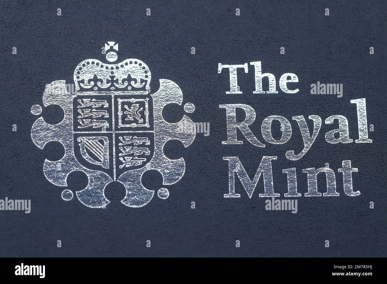 The Royal Mint emblem Stock Photo - Alamy