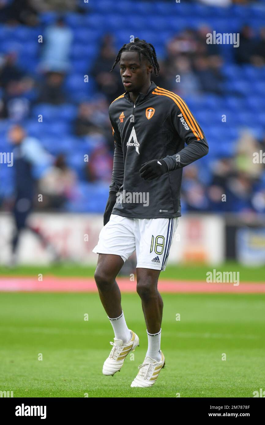 Darko Gyabi #18 of Leeds United during the pre-game warm up ahead of ...