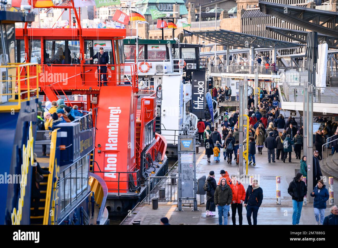 Hamburg, Germany. 08th Jan, 2023. Several port ferries of HADAG ...