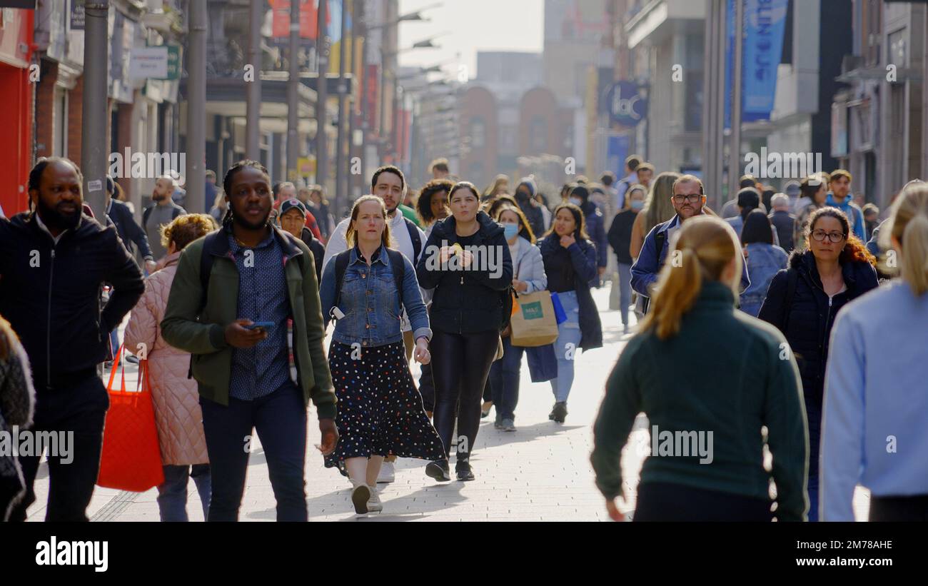Market stall grafton street hi-res stock photography and images - Alamy