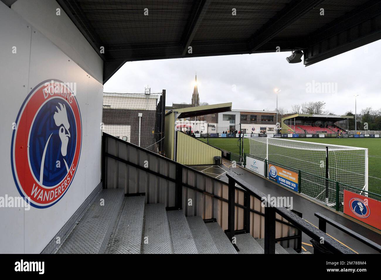 Dorking wanderers vs oldham athletic hi-res stock photography and ...